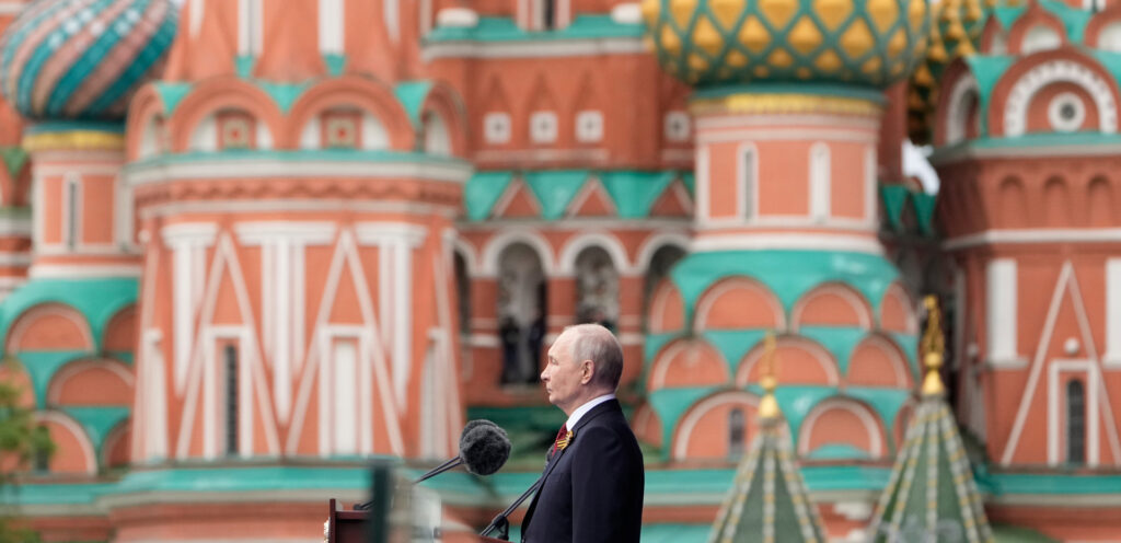 Cracks in the Kremlin walls: Threats to the stability of the Putin ...